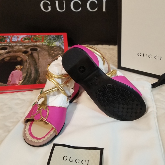 Gucci | Shoes | New Authentic Gucci Pink Leather Flower Sandal | Poshmark